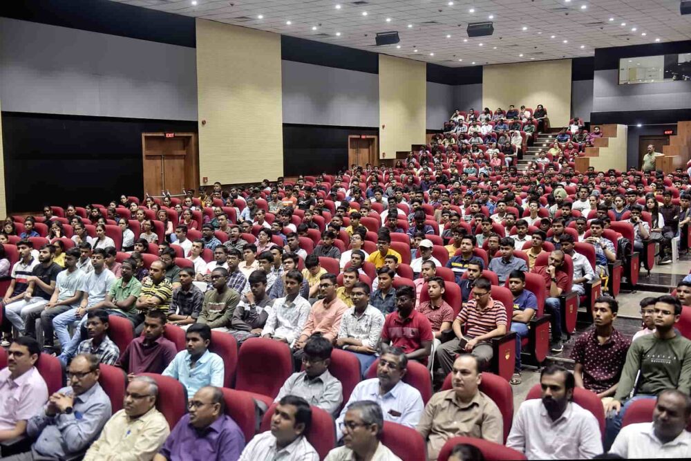 IIT ISM Welcomes the new 2023 batch & B Tech Placement 2024